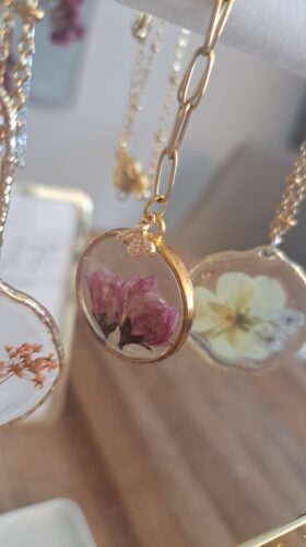 Gold rose necklace – A Bunch of Whimsy